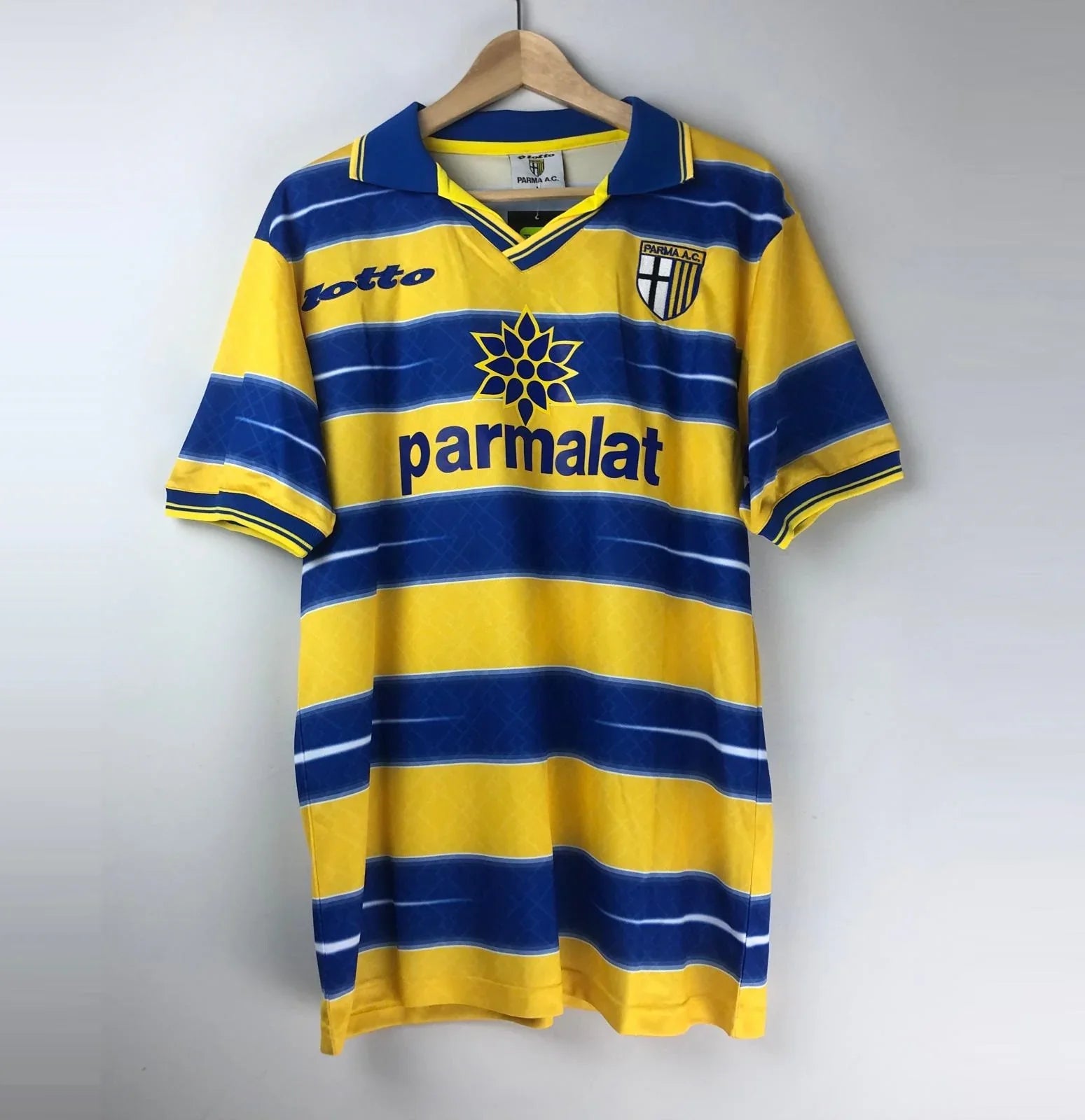 Camiseta Clásica Parma FC 1998-99 CRESPO #9 | Retro Lotto | Calidad ...